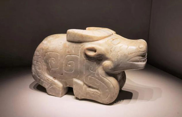 10 Buffalo Bison Symbolism Facts & Meaning: A Totem, Spirit & Power ...